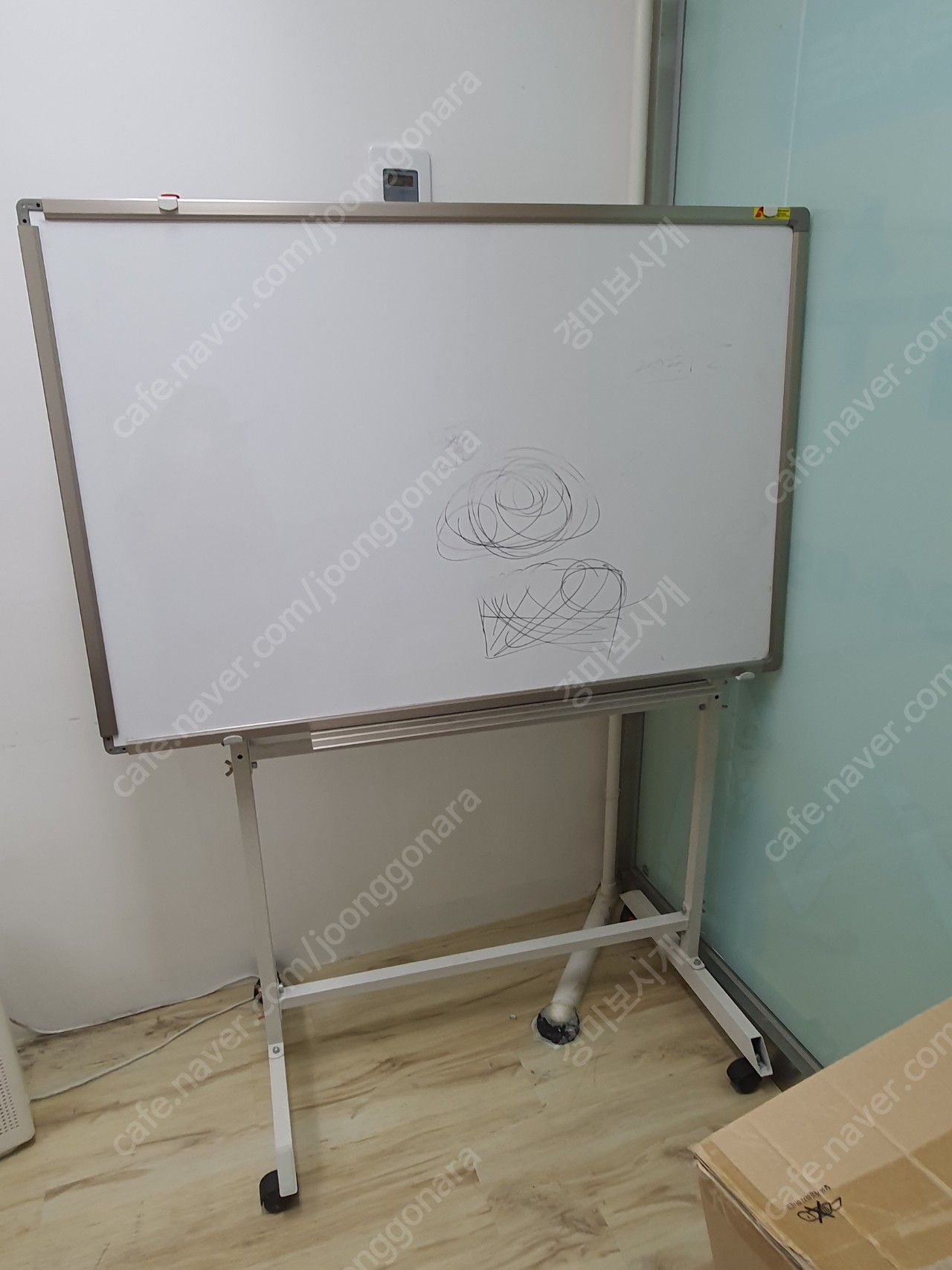 화이트보드거치대 이동식화이트보드 거차대 기타 생활용품 중고나라